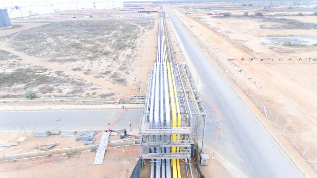 Pintura de tubulação – Terminal Oceânico de Barra do Dande - TOBD ...